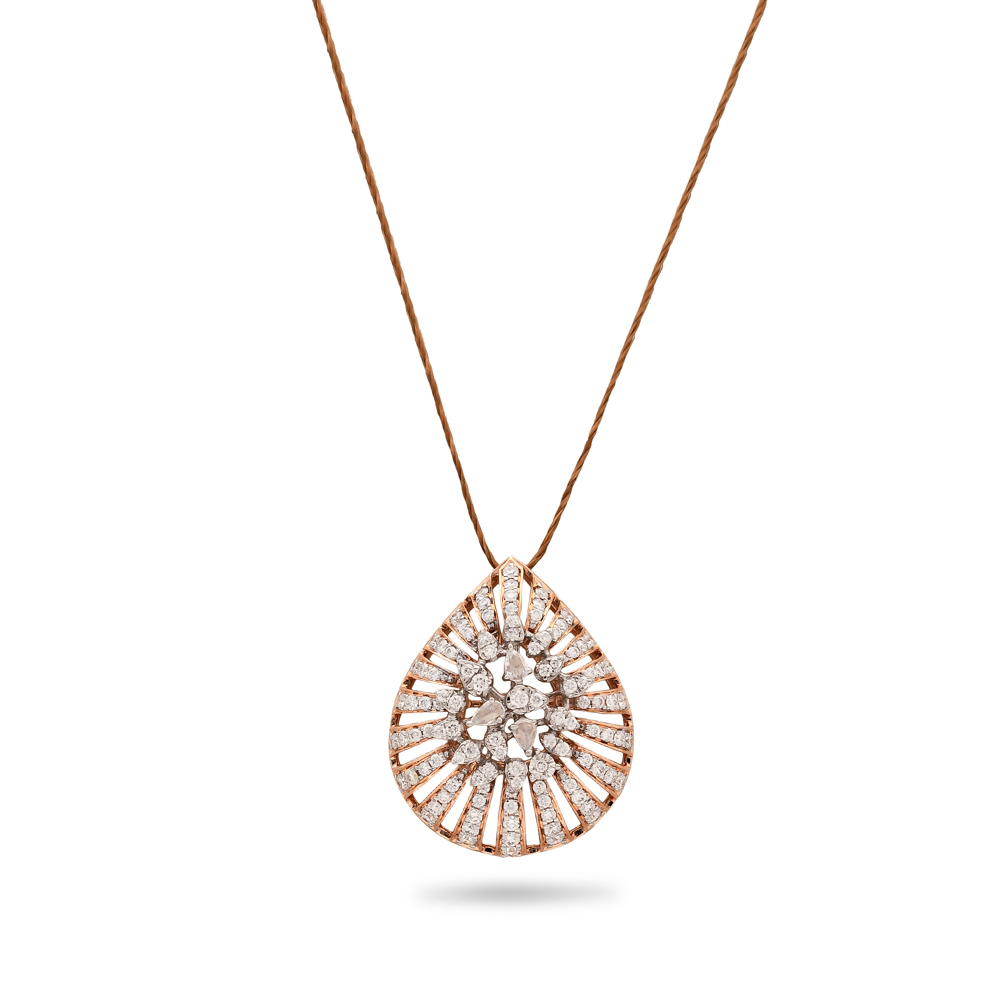 Buy Ethereal Teardrop Diamond Pendant at Best Price | Tanishq US
