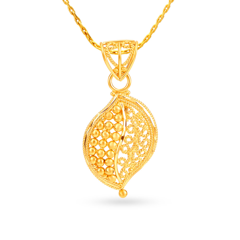 Buy Scintillating 22 Karat Gold Pendant With Jali Work at Best Price ...