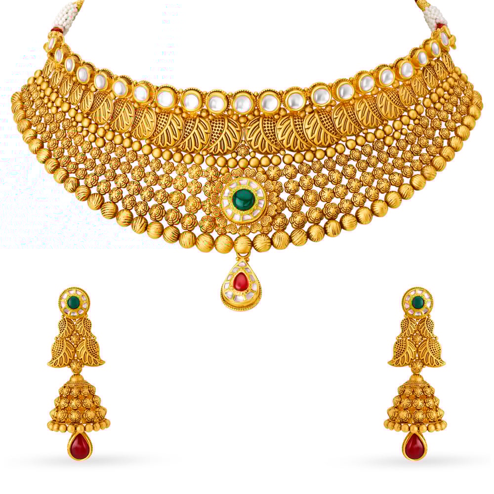 Buy Tanishq Gold Necklace Set at Best Price Tanishq US