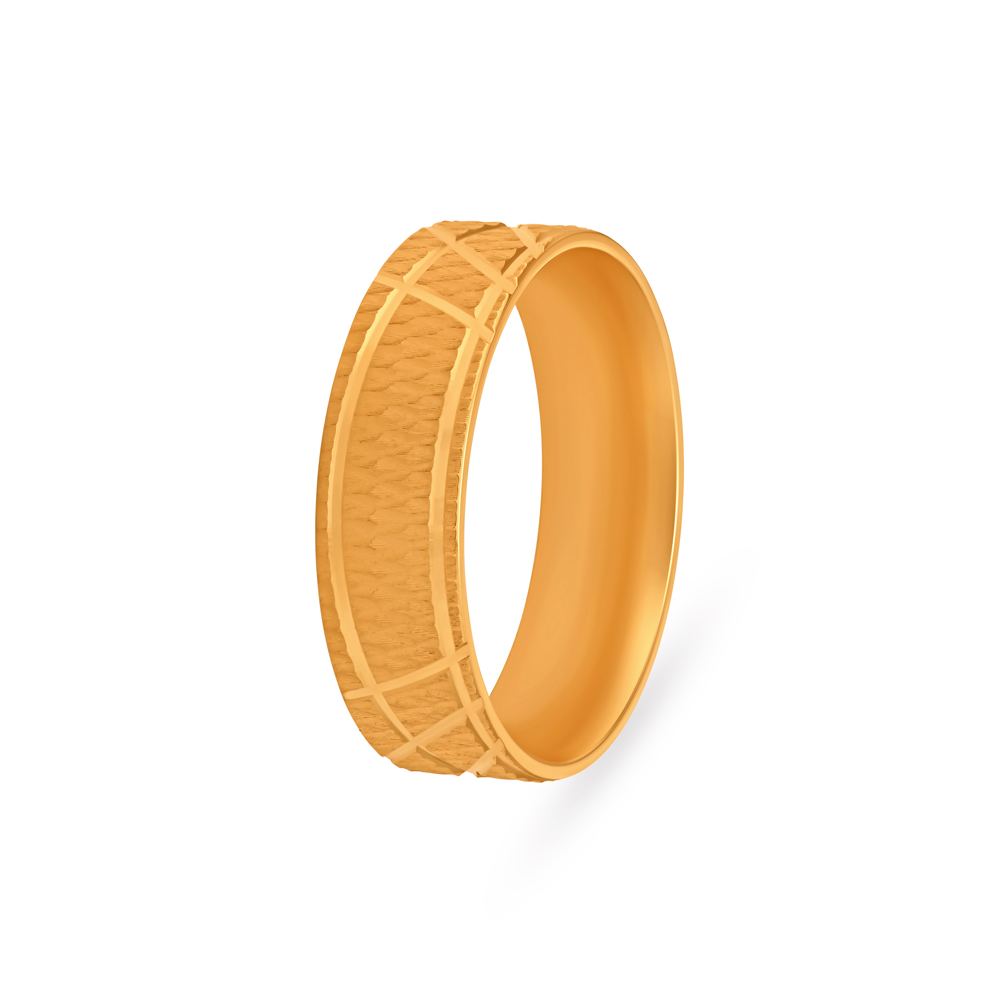 Buy Captivating Textured Gold Finger Ring at Best Price | Tanishq US