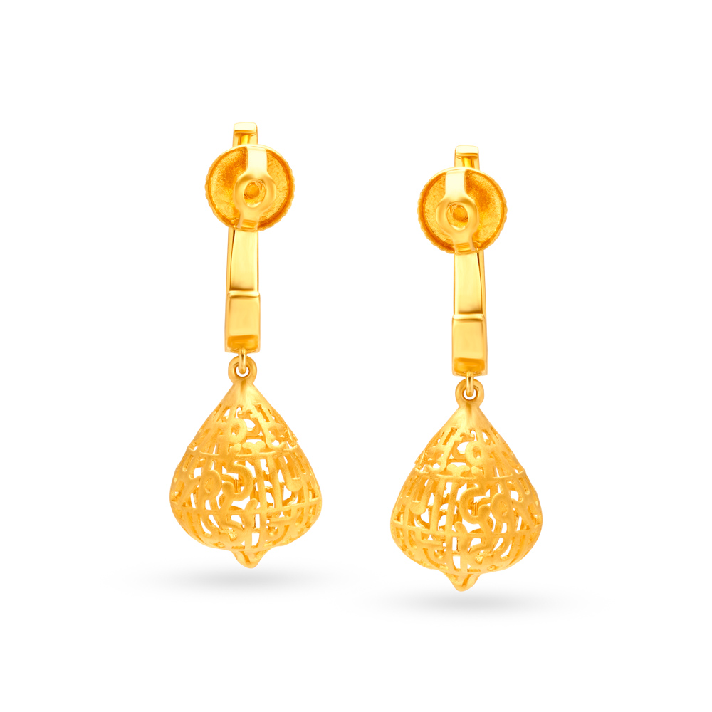 Buy Contemporary J Bali Gold Hoop Earrings at Best Price | Tanishq US
