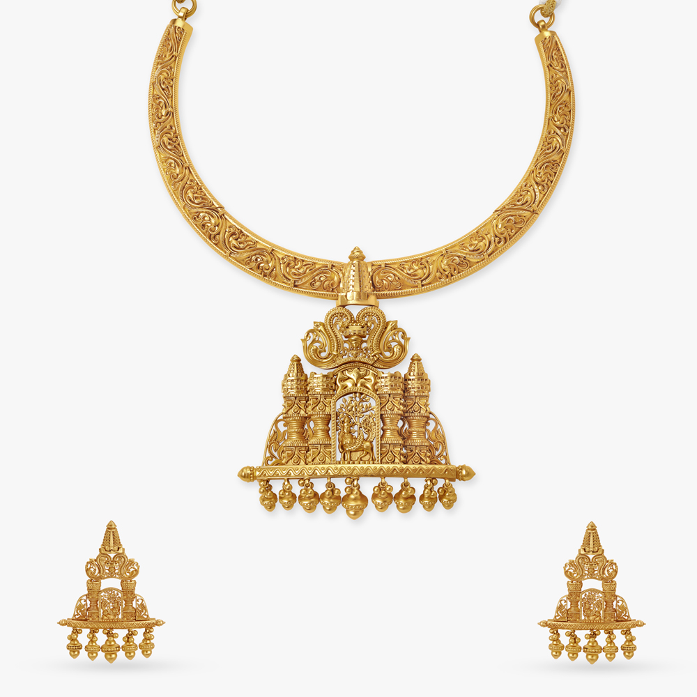 Buy Divine Elegance Necklace Set at Best Price | Tanishq US