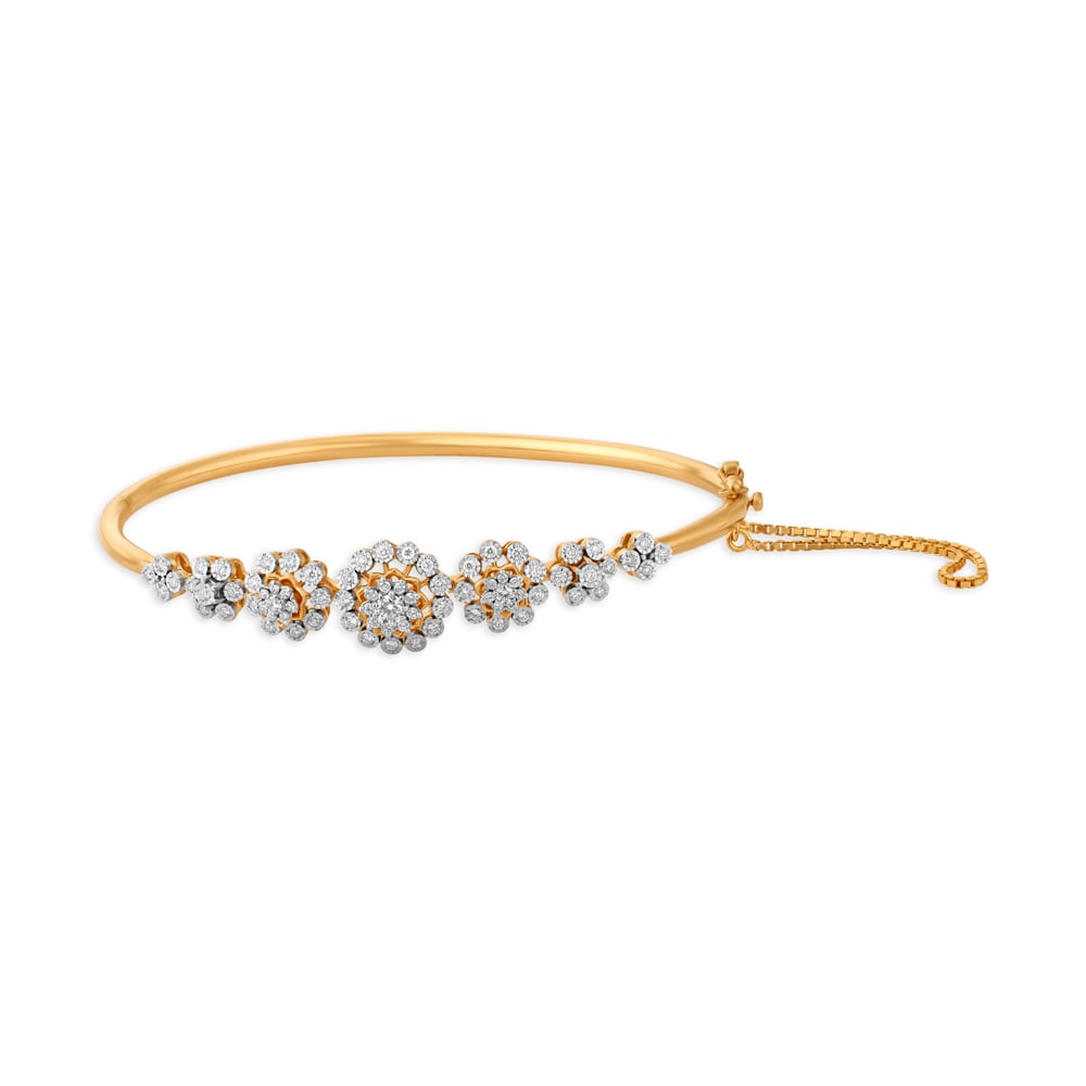 Buy Floral Diamond Clusters Gold Bangle at Best Price | Tanishq US