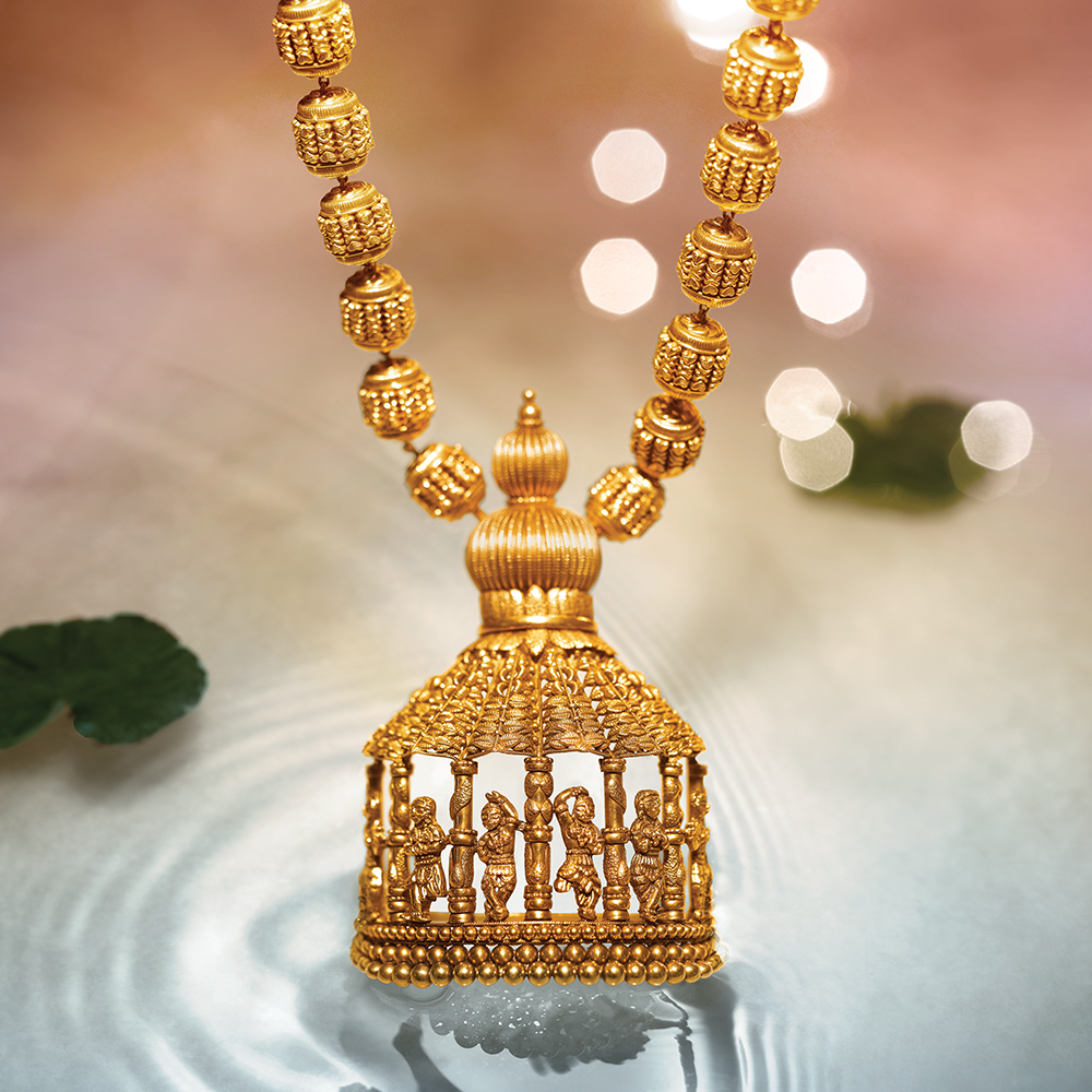 Buy Magnificient Temple Necklace Set at Best Price | Tanishq US