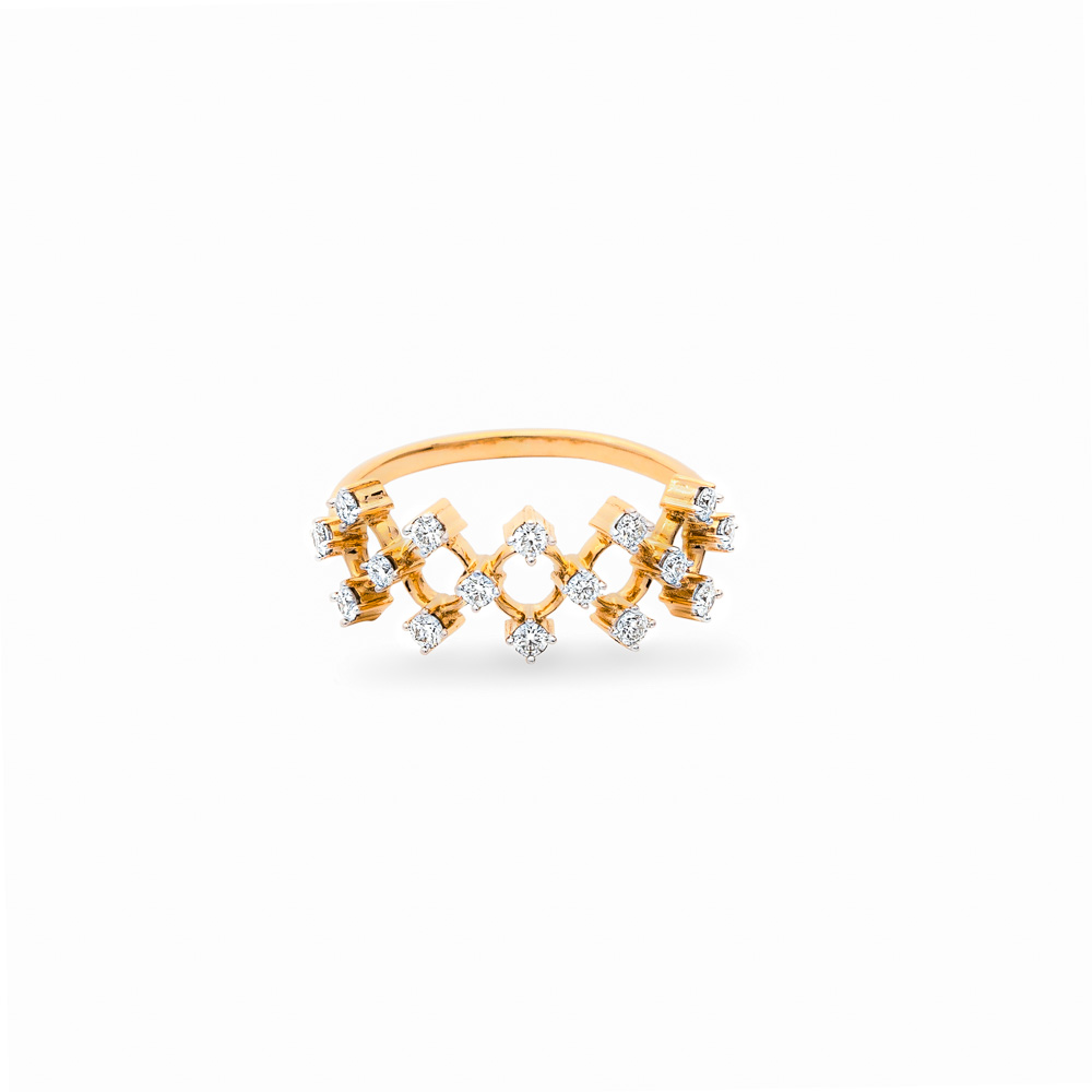Buy Sparkling Gold Square Diamond Ring at Best Price | Tanishq US