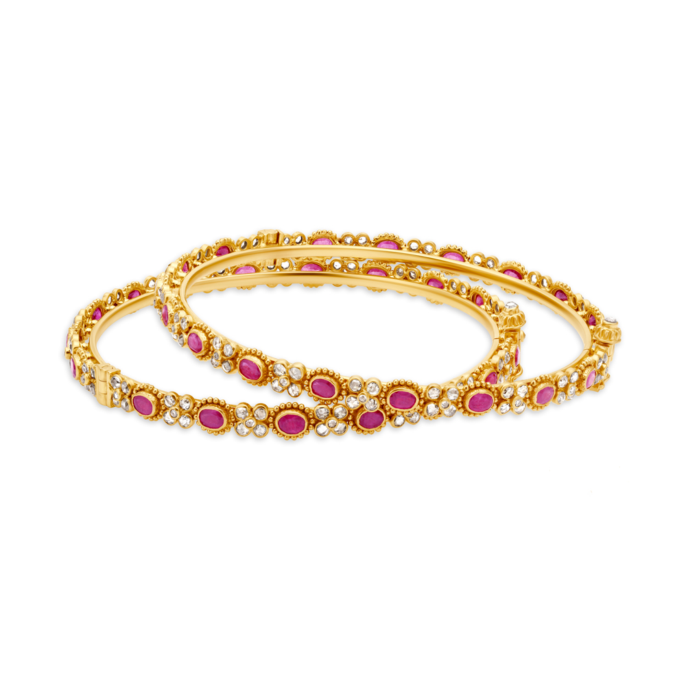 Buy Fashionable Ruby Studded Gold Bangle at Best Price | Tanishq US