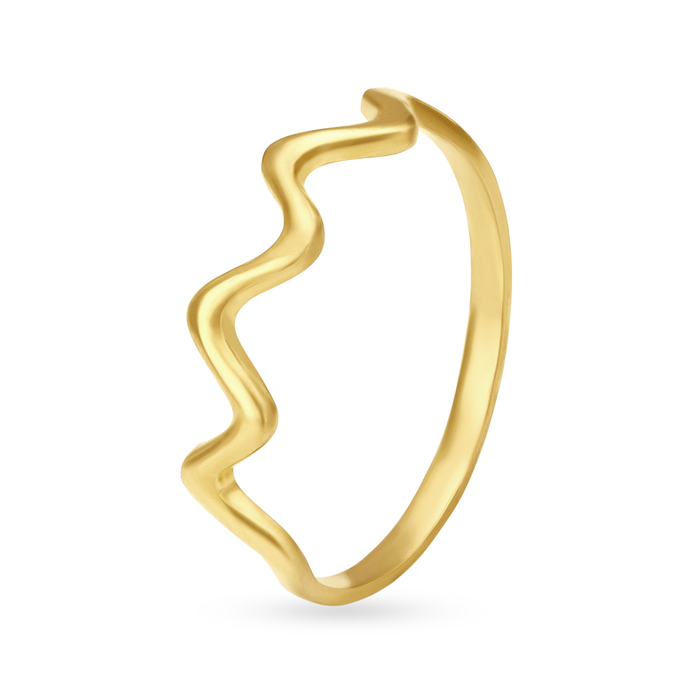 Buy Contemporary Wavy Gold Ring at Best Price | Tanishq US