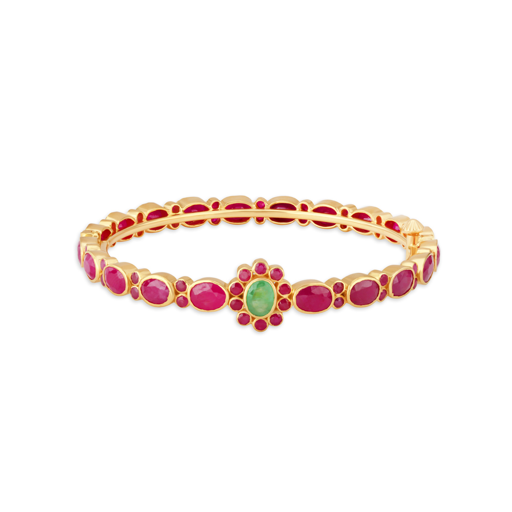 Buy Radiant Floral Emerald and Ruby Bangle at Best Price | Tanishq US