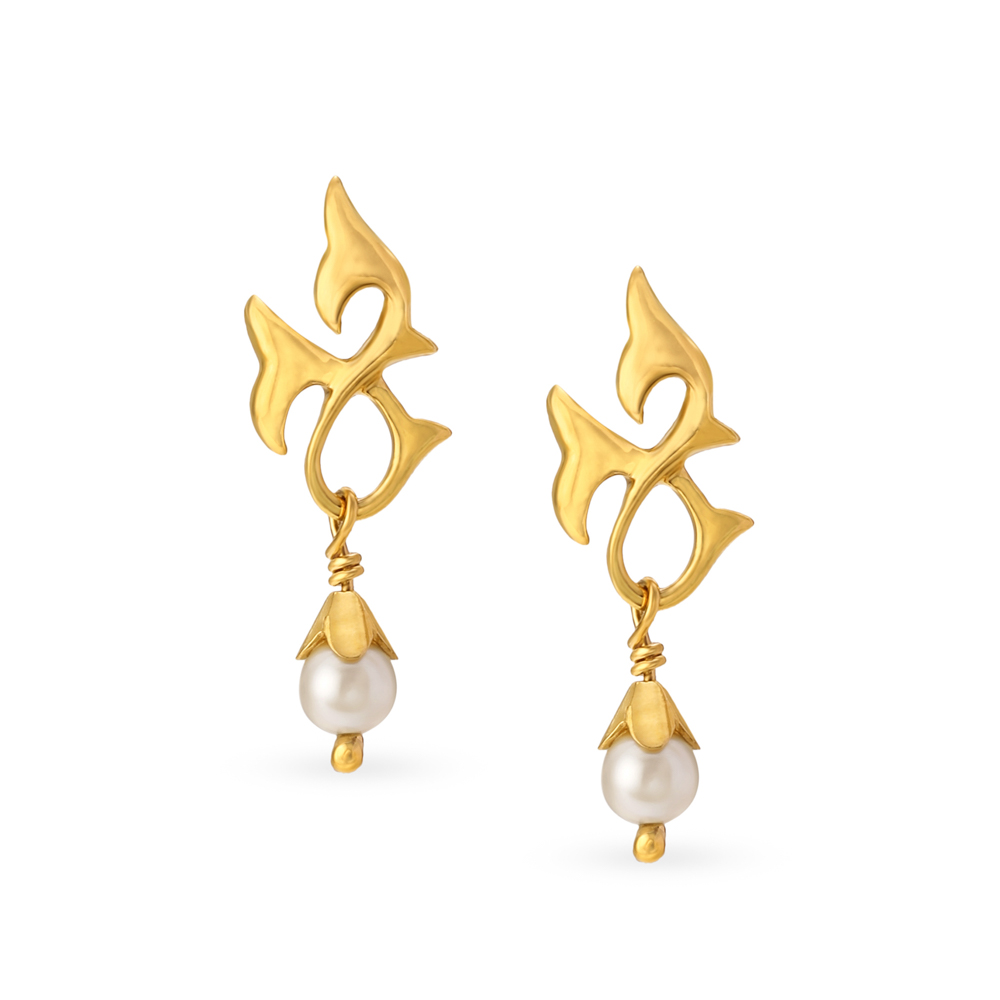 Buy Saanchi Pearl Drop Earrings at Best Price | Tanishq US