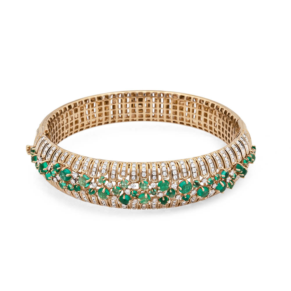 Buy Floral Opulence Gold and Diamond Bangle at Best Price | Tanishq US