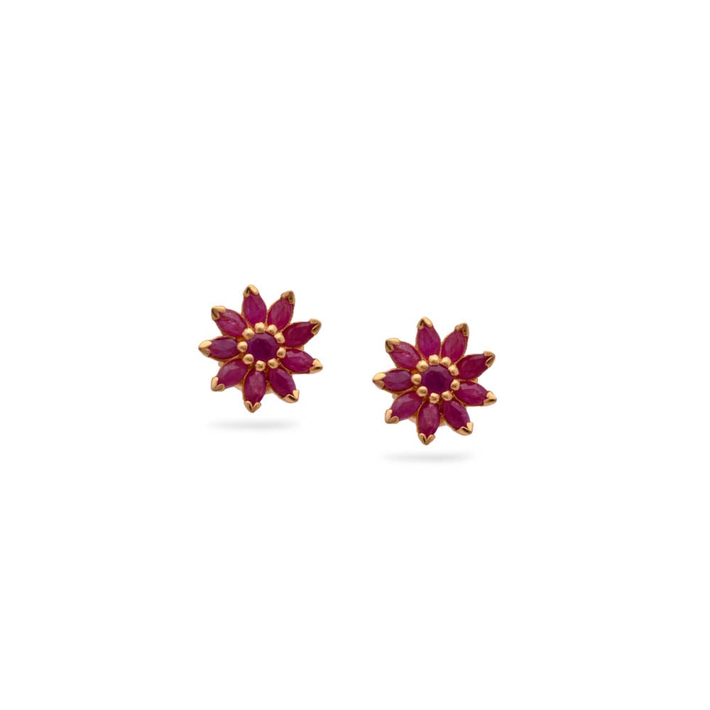 Buy Timeless Floral Studs at Best Price | Tanishq US
