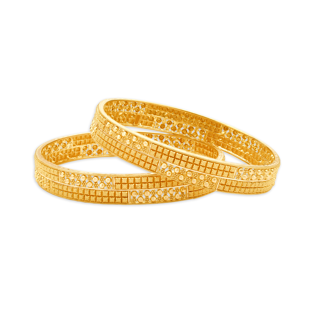 Buy Regal Gold Bangle at Best Price | Tanishq US