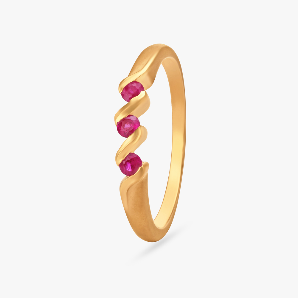 Buy Sleek Gold Finger Ring with Ruby at Best Price | Tanishq US