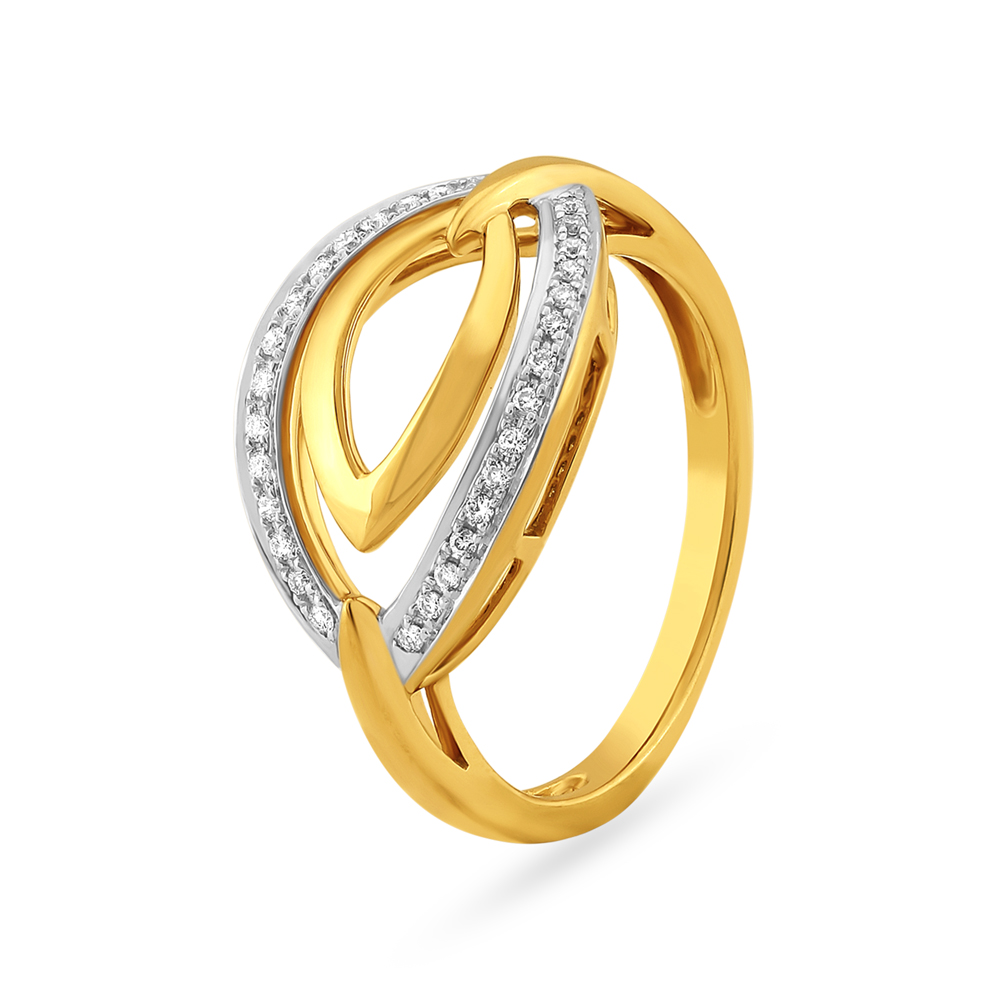 Buy Captivating Leaf Pattern Diamond Burfi Ring at Best Price | Tanishq US