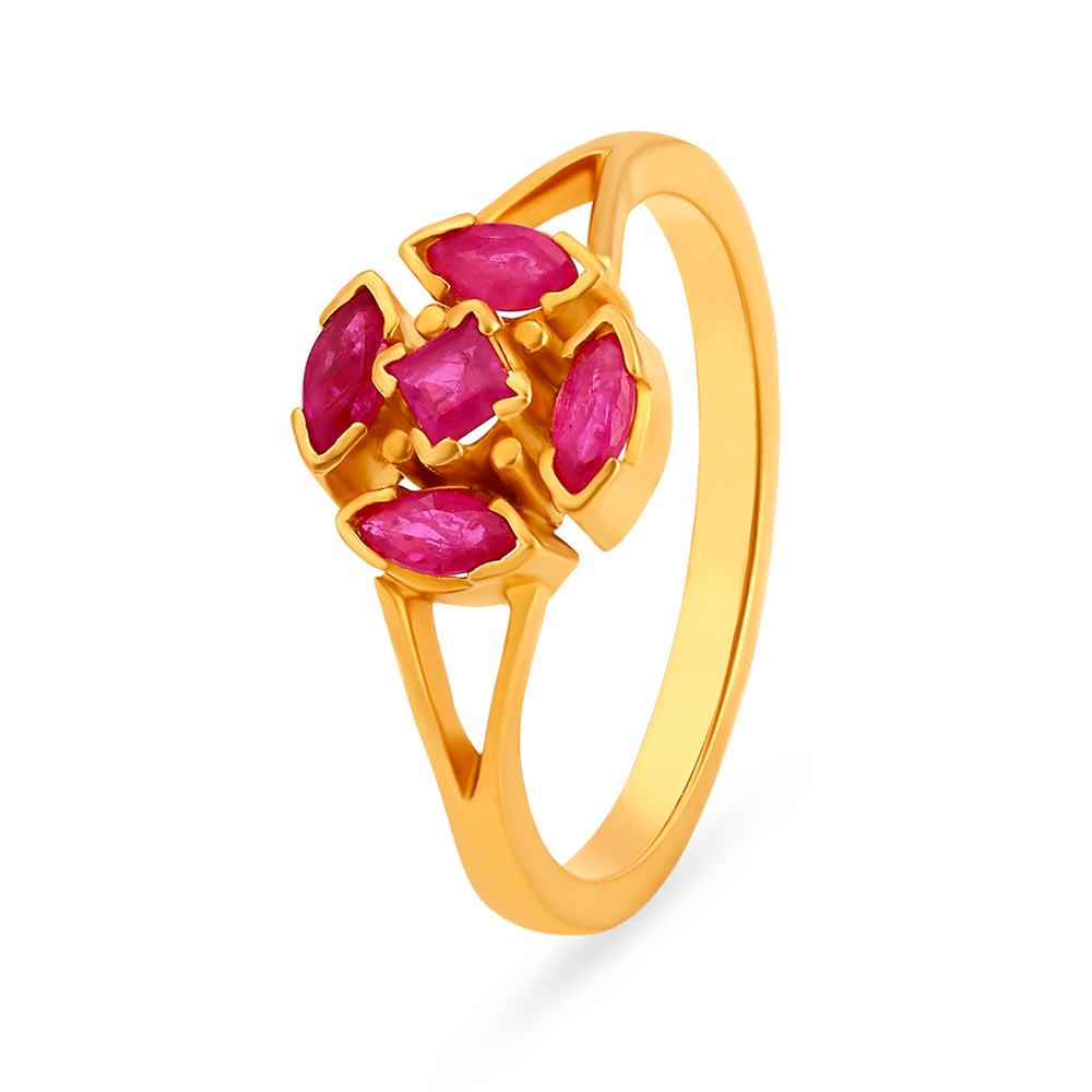 Buy Luxurious 22 Karat Gold And Ruby Finger Ring at Best Price | Tanishq US