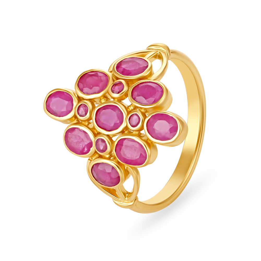 Buy Magnificent Ruby and Gold Finger Ring at Best Price | Tanishq US