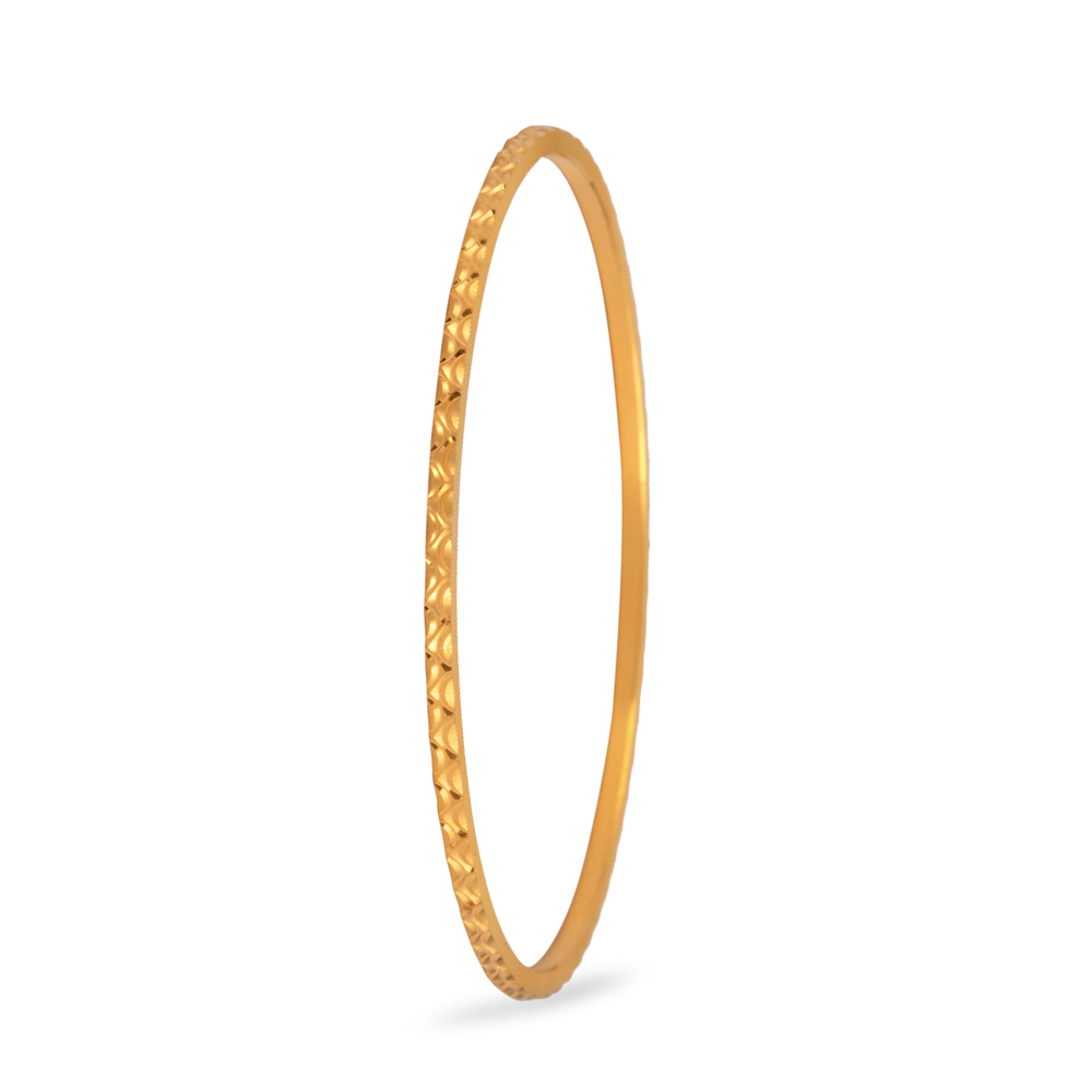 Buy Sleek Minimalist Bangle at Best Price | Tanishq US