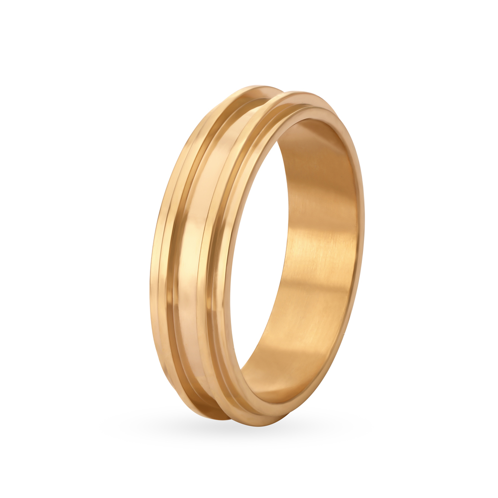 Buy Minimalistic Ridged Gold Challa Ring for Men at Best Price | Tanishq US