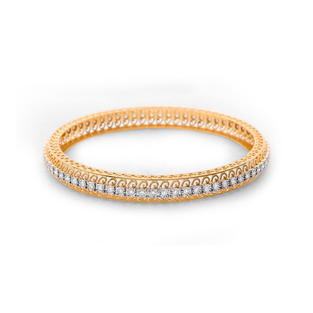 Buy Gold Luminary Diamond Bangle at Best Price | Tanishq US