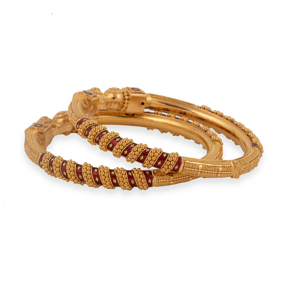 Buy Grand Regalia Gold Bangle at Best Price | Tanishq US